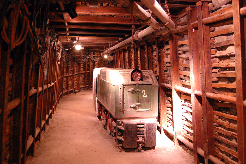 German city starts pilot project exploring to use mine water for ...